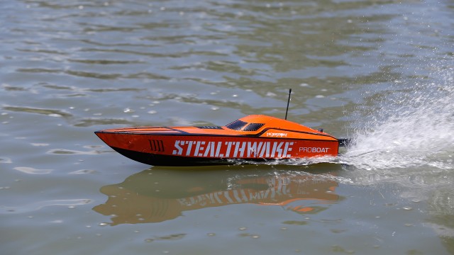 Pro Boat Stealthwake 23" Deep-V RTR